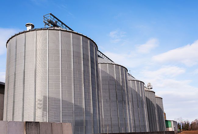 Safety Precautions When Loading and Unloading Silos | Swanton Welding